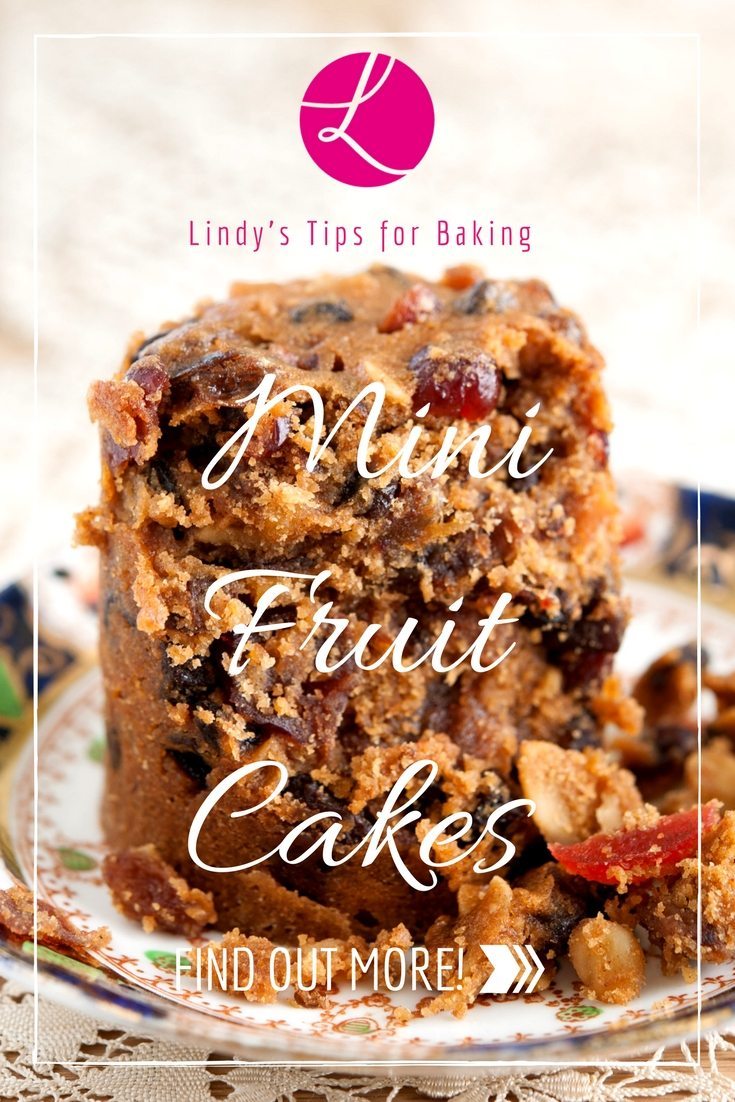 Baking mini fruit cakes - hints and tips by sugarcraft expert Lindy Smith